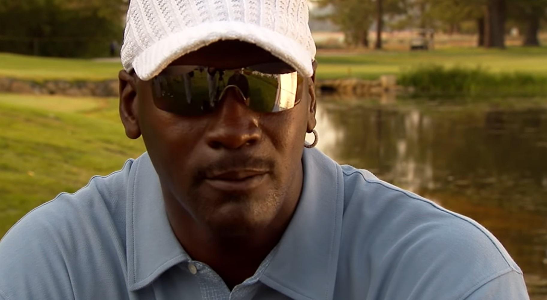 Nike LeBron 15 : la nouvelle paire du cyborg est annoncée, plus qu'un ...