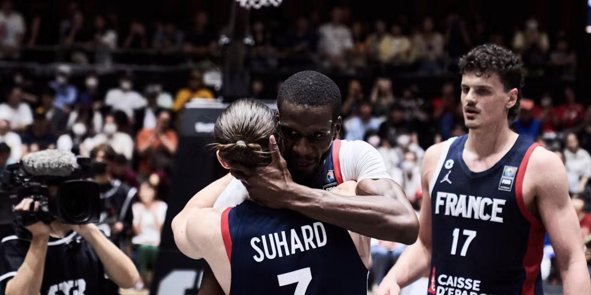 Fabuleuses Équipes de France 3x3 : les filles championnes du monde, les mecs médaillés de bronze ...