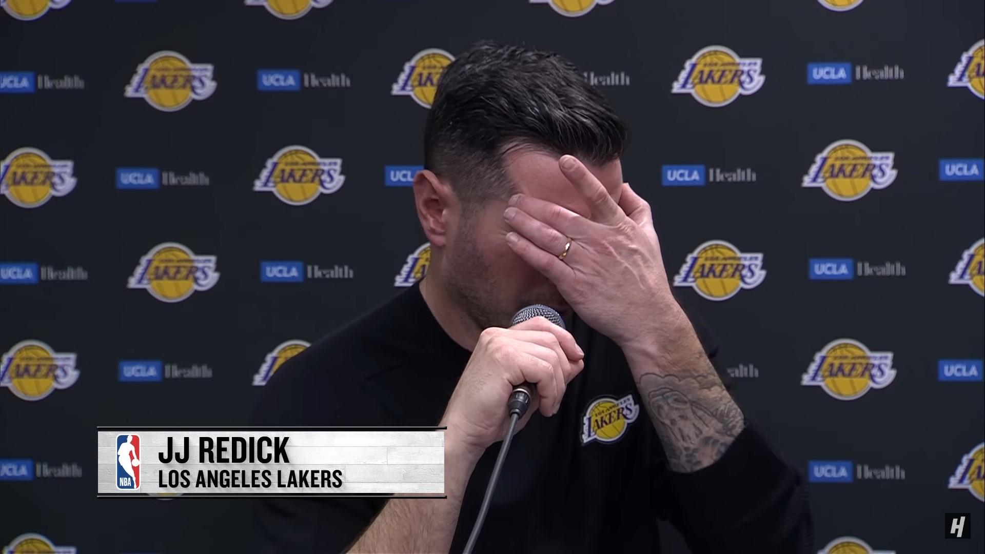 J.J. Redick se plaint de l'arbitrage : "Luka Doncic a pris un croche-pied"