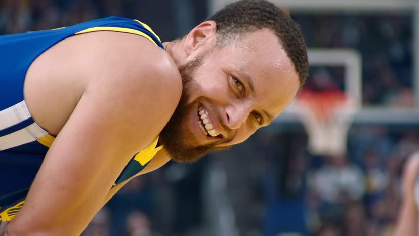 Stephen Curry IRRÉEL face aux Spurs : 49 points cette nuit, et 95 ...